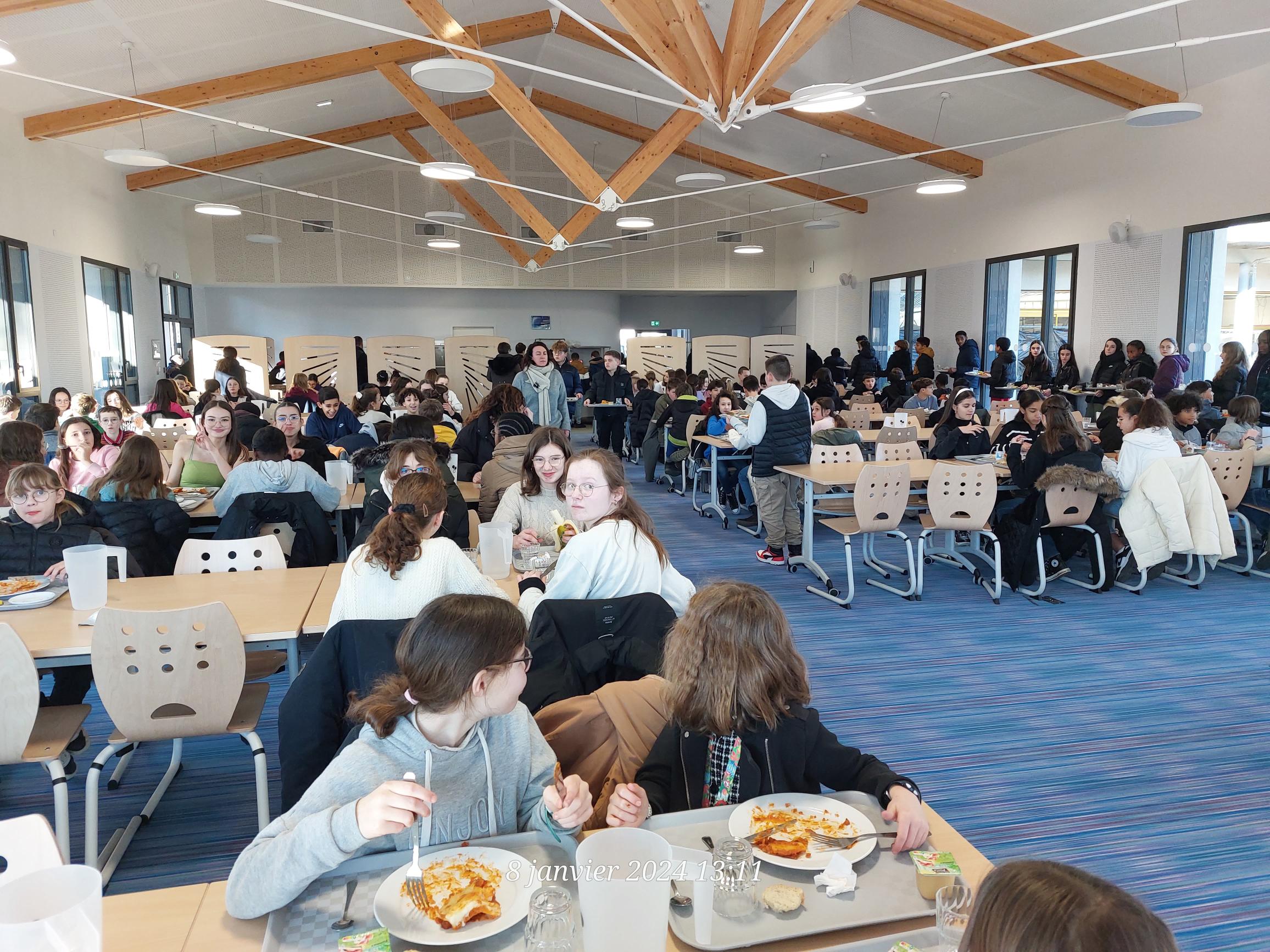 Nouveau Self - Collège François Truffaut